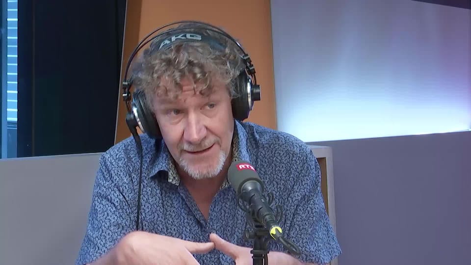 Le billet de Gabriel Bender – Le PCR - Les beaux parleurs - Play RTS