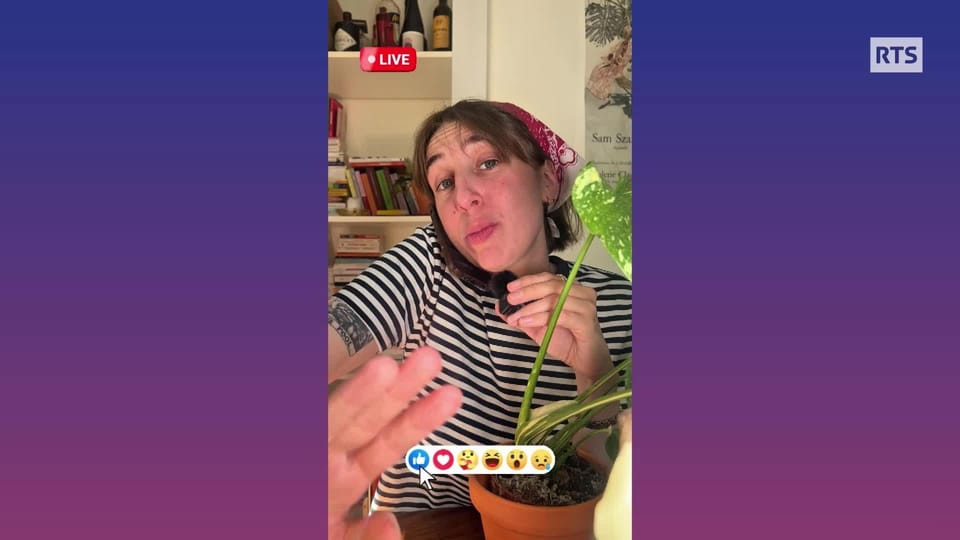 Camille Carron pète un câble sur les gens qui se remettent avec leur ex ...