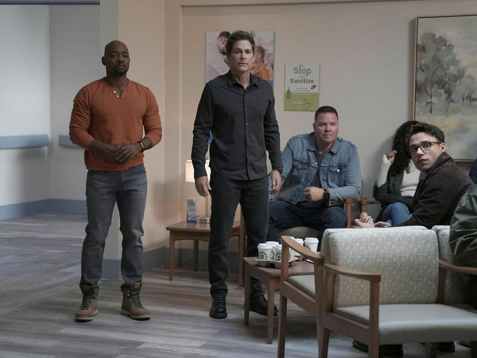 Morts sur la route (Episode 9 - Saison 4) - 9-1-1: Lone star - Play RTS