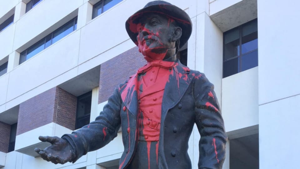 Denkmal - Farbanschlag auf General-Sutter-Statue in Kalifornien - News ...