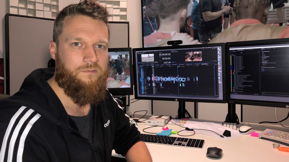 Regisseur Simon Helbling - «Es war ein Privileg, die Nati-Doku zu drehen» - News - SRF