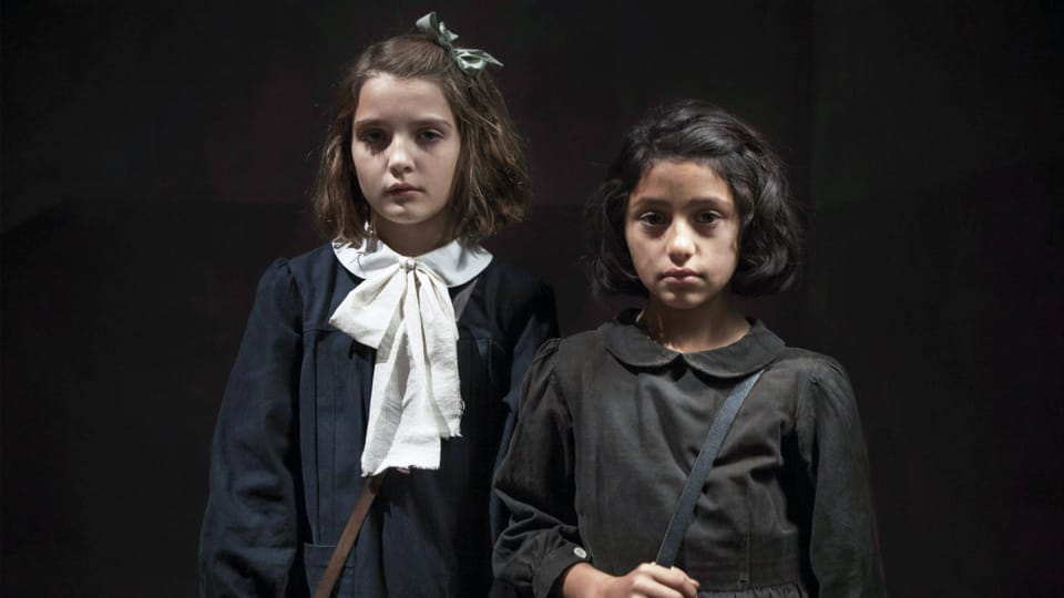 Neues Werk der Erfolgsautorin - Elena Ferrantes Roman lässt die Fassade ...