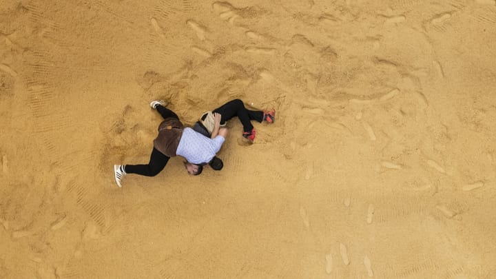 Sagen aus Schwyz - Als Sagenerzähler hat Guido Schuler sein Glück ...