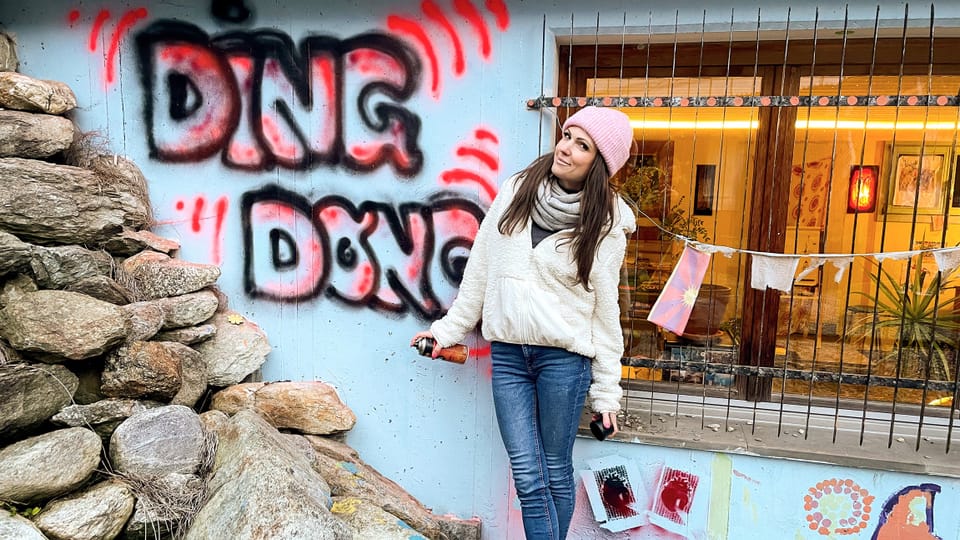 Ding Dong - Im Schloss-Bunker und einer Techno-Loft - Play SRF