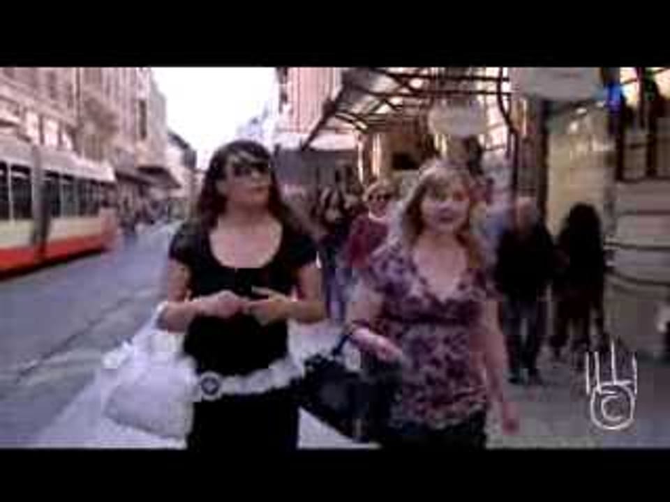 Illico - Julie Exertier, en formes, la mode - Play RTS