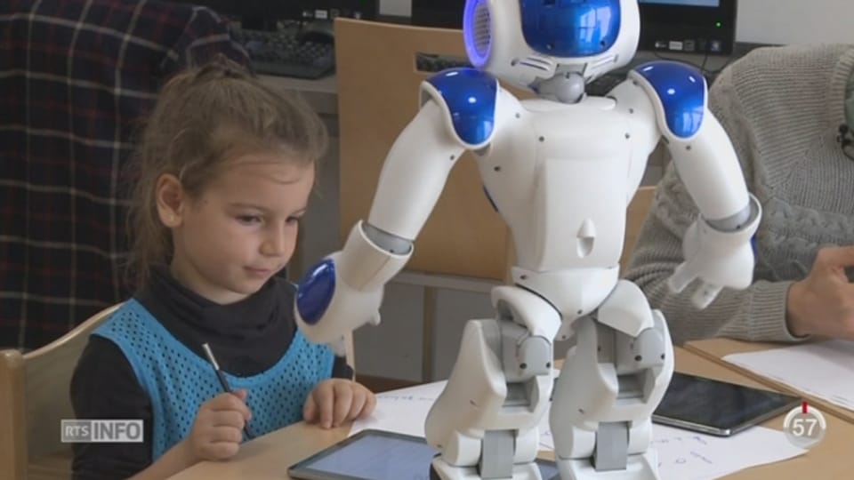 12h45 - Apprendre à écrire avec un robot - Play RTS