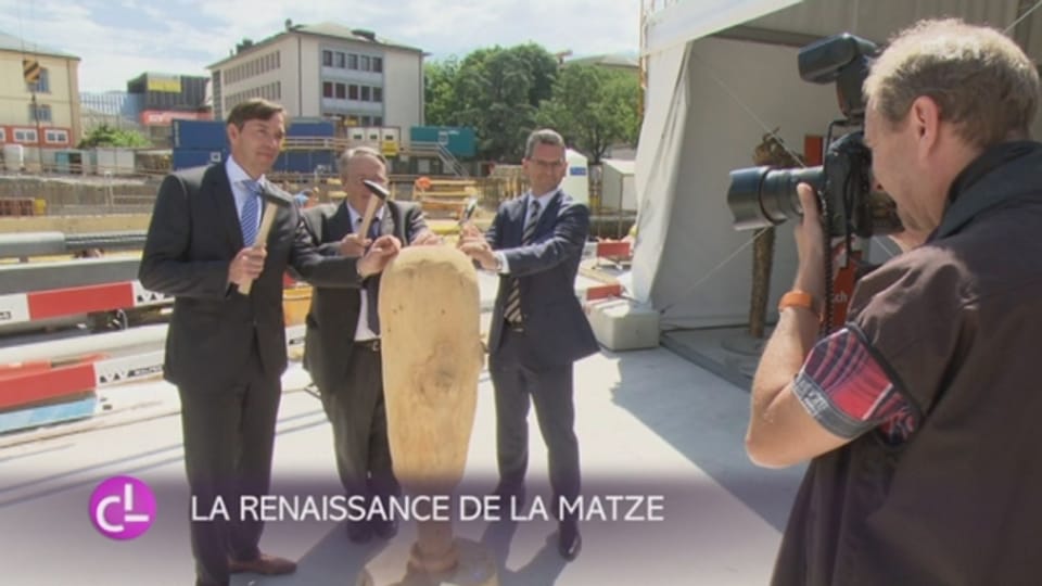 Couleurs locales - VS: la pose symbolique de la première pierre du ...