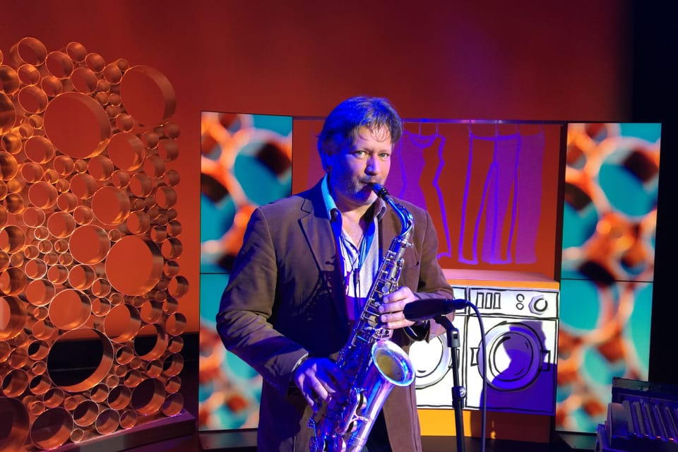 La Grande Lessive - L'invité d'Anne Reiser: Stefano Saccon - Play RTS