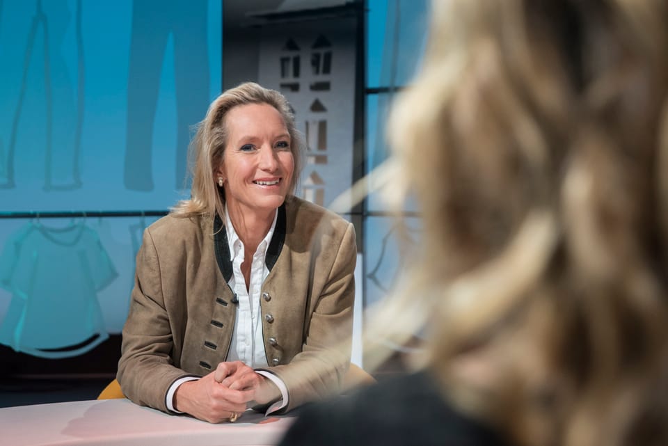 La Grande Lessive - L'invitée d'Anne Reiser: Dresse Katharina ...