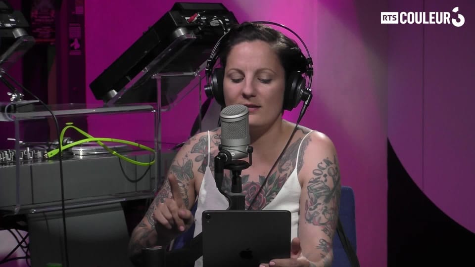 Le papier (vidéos) - Marie Riley - La 5G dans tes dents - Play RTS