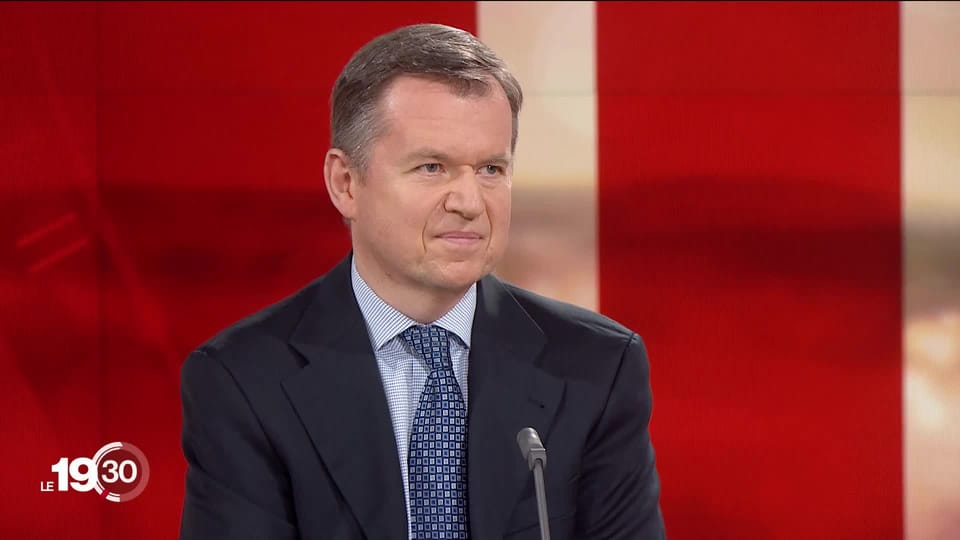 19h30 - Zoltan Pataky, spécialiste de l'obésité aux HUG: "Pour lutter ...
