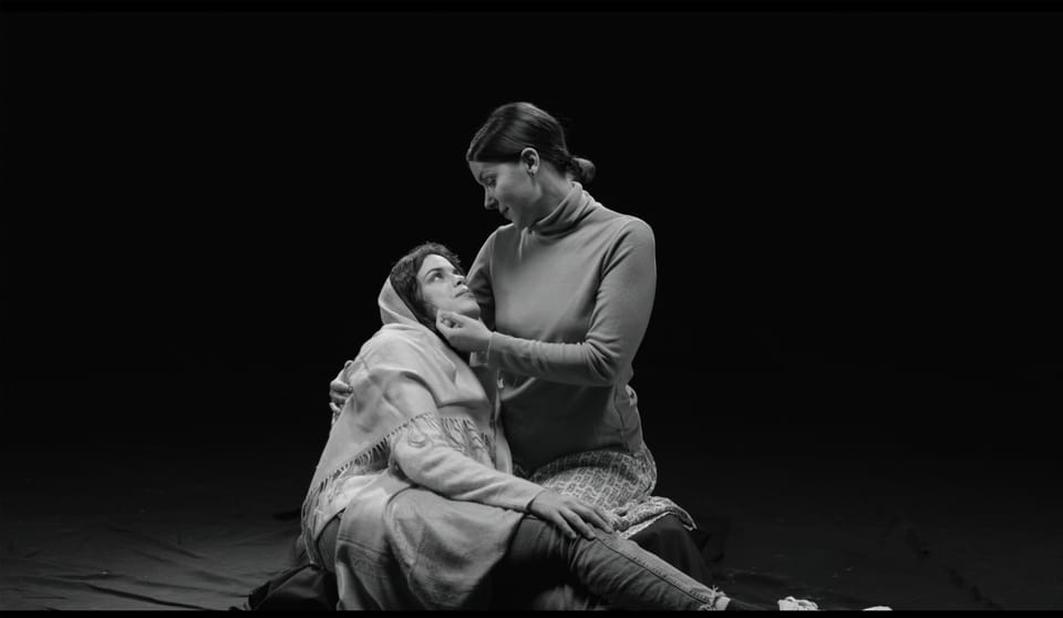 Collection Lockdown - by Swiss filmmakers - Le Siège - Play RTS