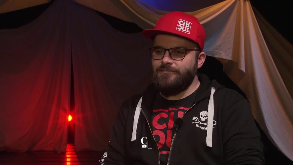 Couleurs locales - Entretien avec Christophe Gasser, metteur en scène ...