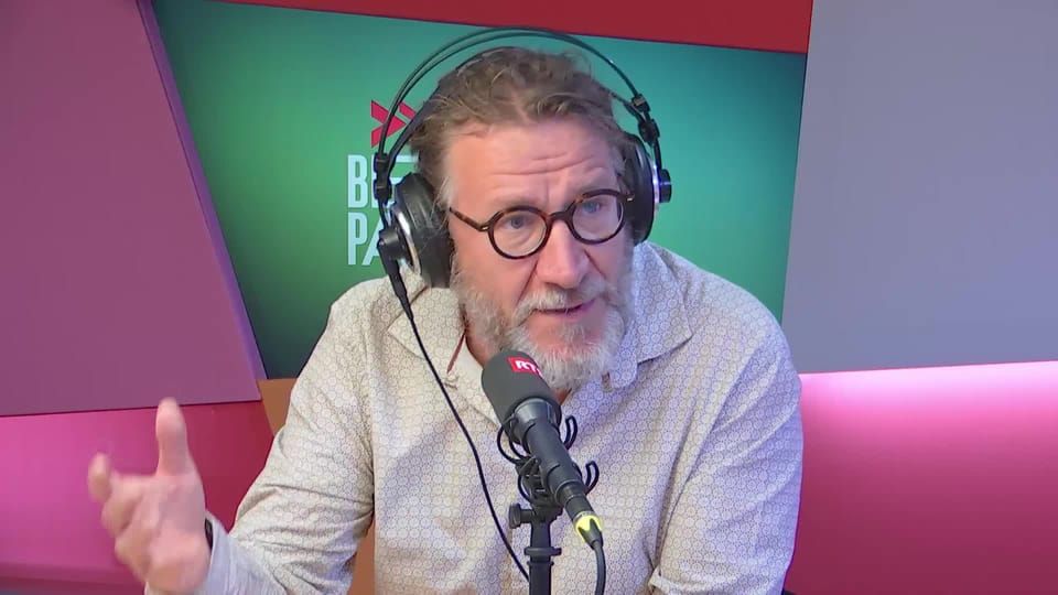 Les beaux parleurs - Le billet de Gabriel Bender – La barge rayée - Play RTS