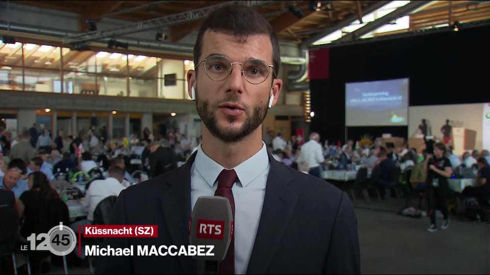 12h45 - UDC réunie en Assemblée: l’analyse de Michael Maccabez - Play RTS