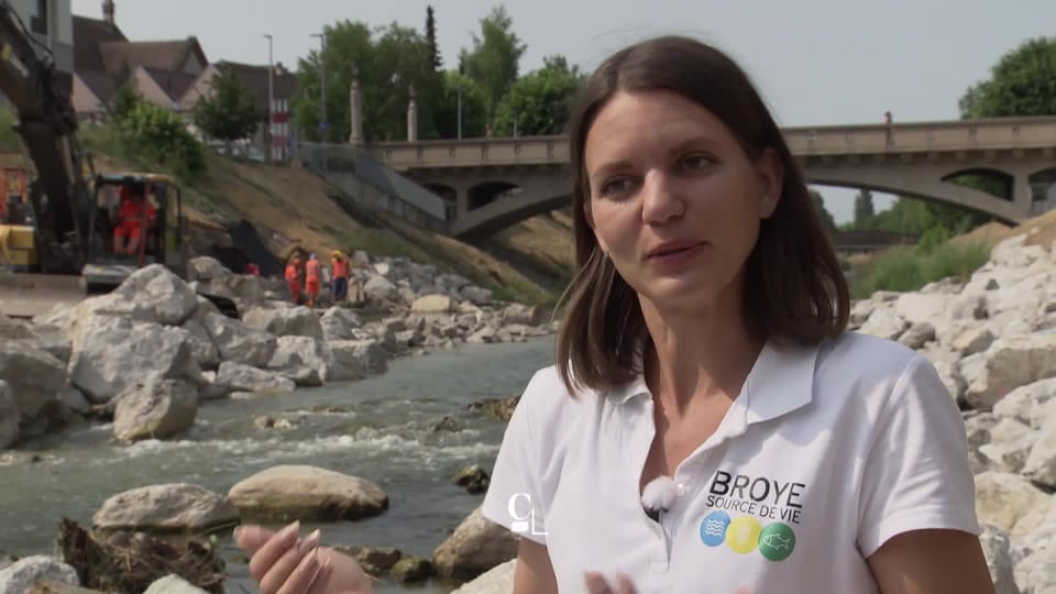 Couleurs d'été - Entretien avec Marie Strehler, vice-présidente de l'association de Broye Source ...