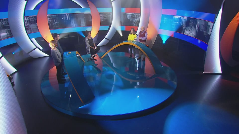 C'est ma question - Janine et Renaud VS Pauline et Jean-Paul Galliker ...