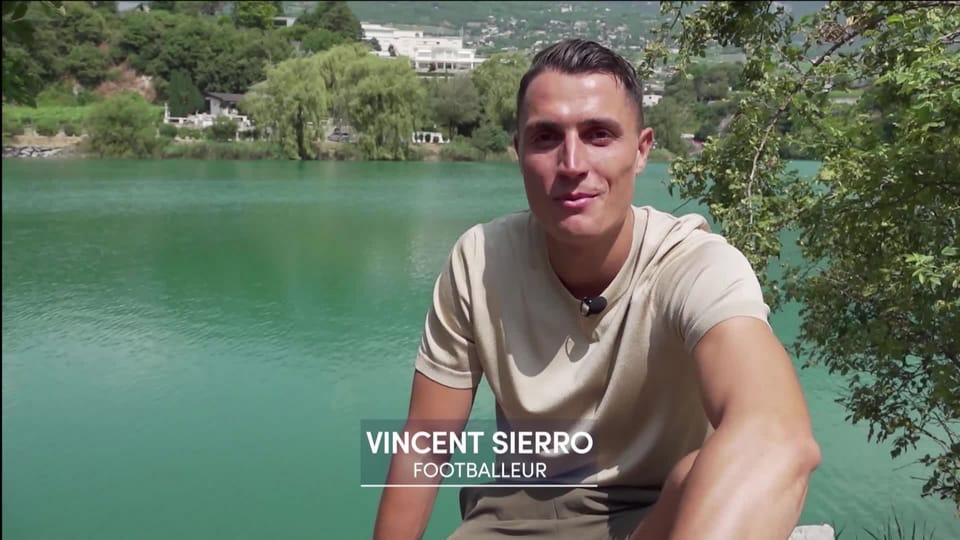 Couleurs locales - Le joueur de football Valaisan Vincent Sierro, qui ...