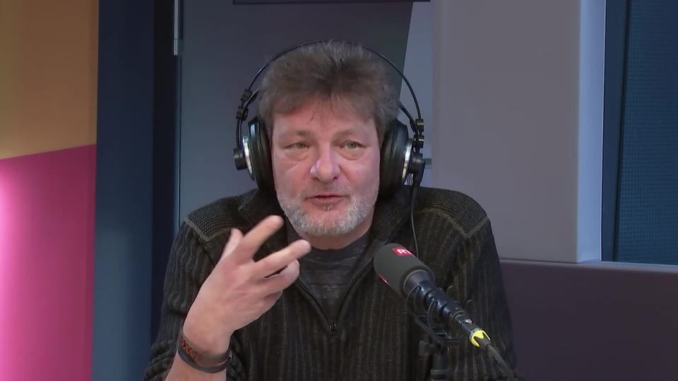 Les beaux parleurs - Le billet d'Ivan Radja – Footage de gueule - Play RTS