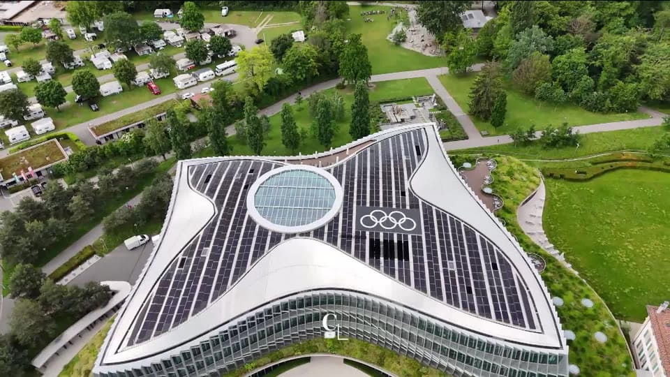 Couleurs locales - Lausanne héberge à Vidy le siège du CIO. Un bâtiment ...