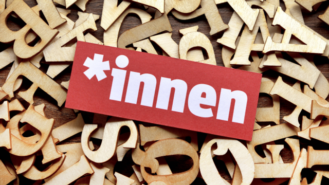 Feminismusdebatte - Wer darf sich Frau nennen? - Kultur - SRF